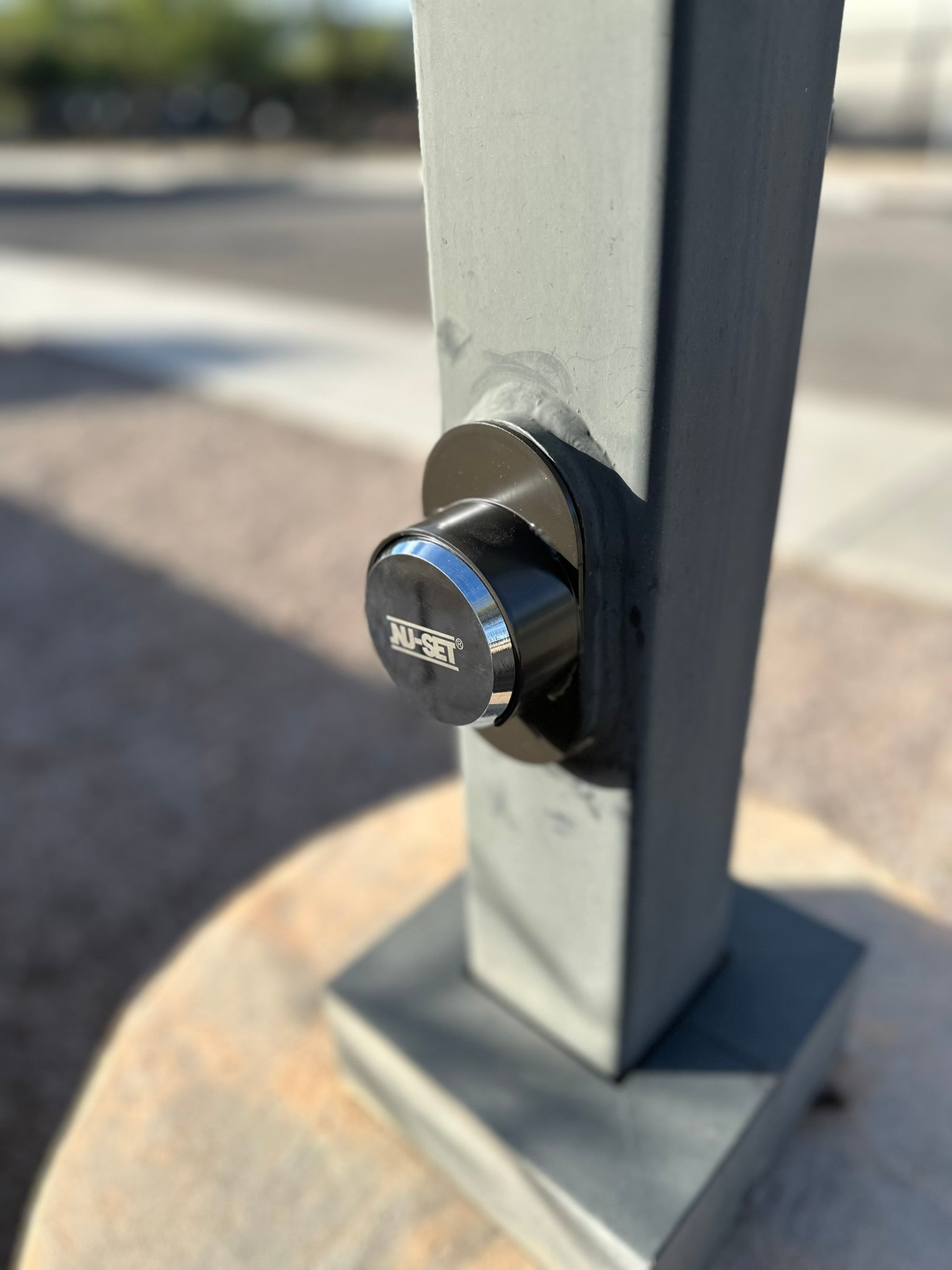 Hand Hole Cover Lock - Oval (4.5x7) – endmetaltheft