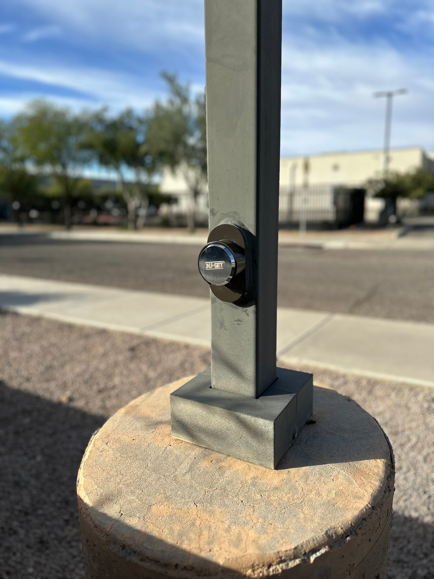 Hand Hole Cover Lock - Obround (3-1/8x5) - Patent Pending – endmetaltheft